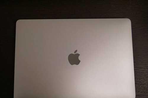Macbook Air M1 silver