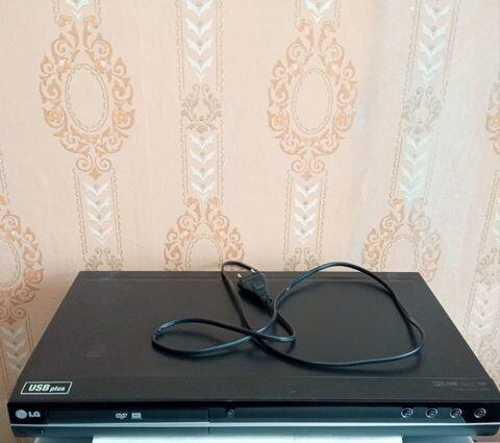 DVD-рекордер (пишущий) плеер LG DR898 USB+