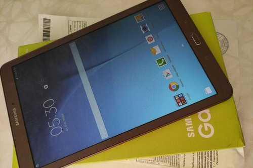 Планшет Samsung Galaxy TabE SM-T561