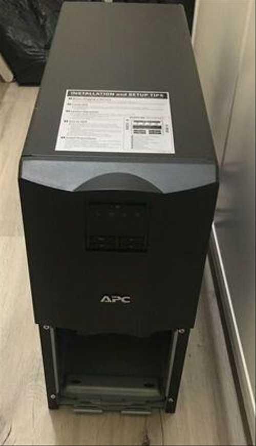 APC Smart-UPS SMT2200I
