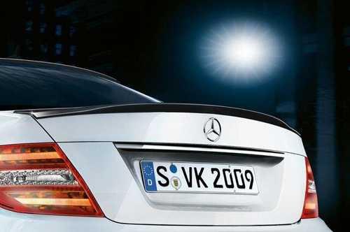 Задний спойлер оригинальный Mercedes W204 C Class