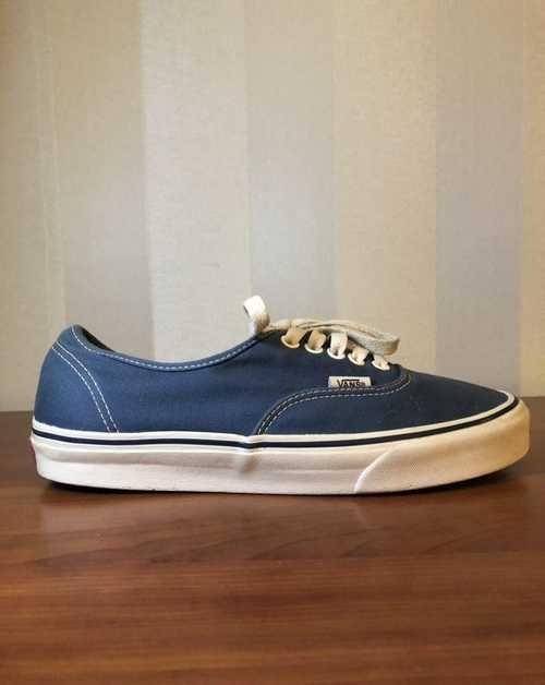 Vans authentic