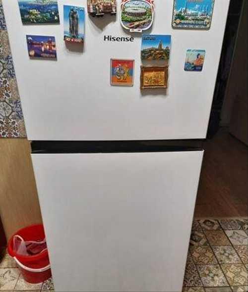 Холодильник hisense RT267D4AW1