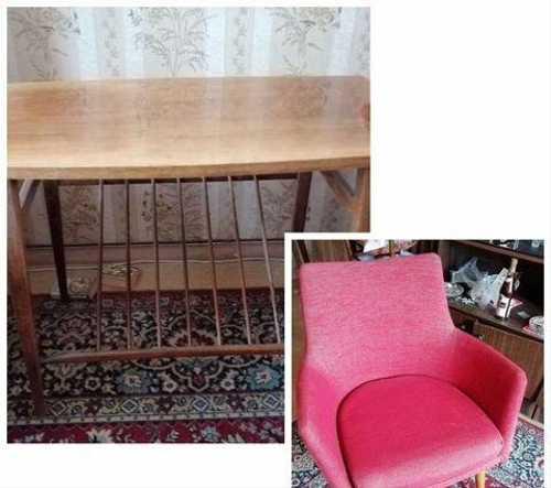 Румынский гарнитур, два кресла и журнальный стол