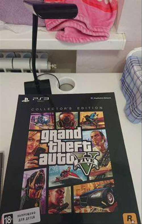 GTA V Collector's edition + набор предзаказа