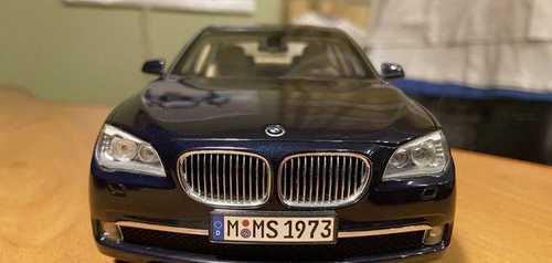 BMW 750Li F02 Blue 1:18