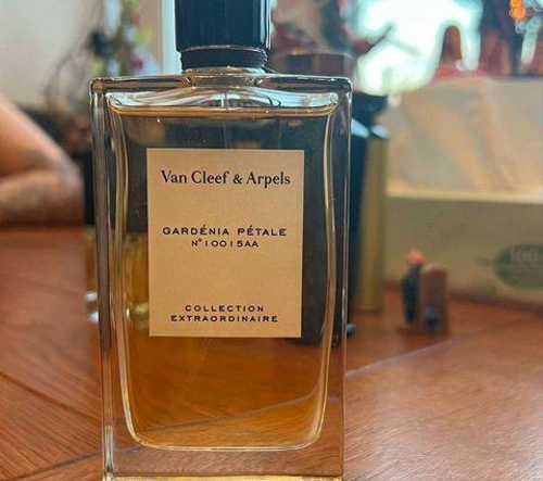 VAN cleef Gardenia Petale и M.micallef Royal Muska