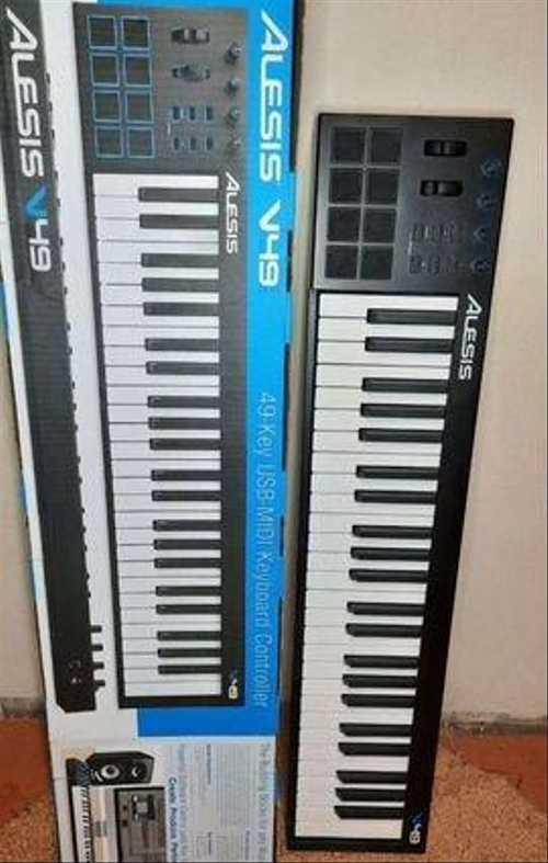 Миди клавиатура Alesis v49, звуковая карта Focusri