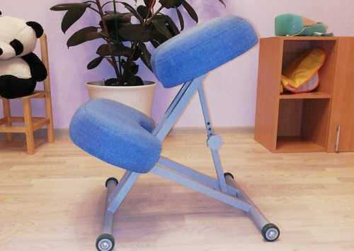 Эргономичный коленный стул