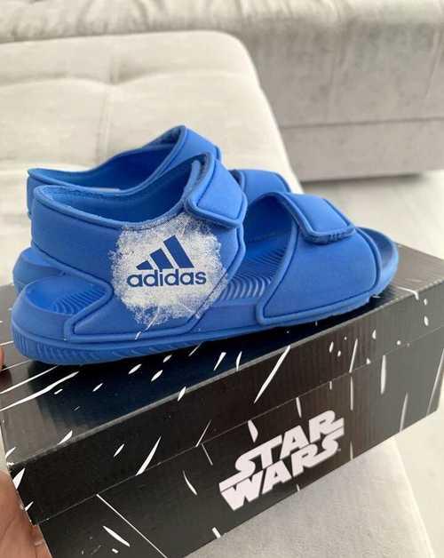 Сандалии adidas altaswim