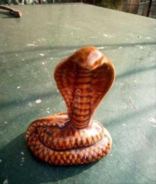 Статуэтка кобра керамическая