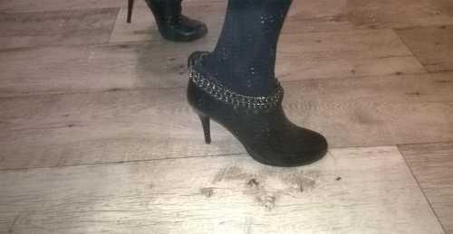 Ботильоны кожаные svetski