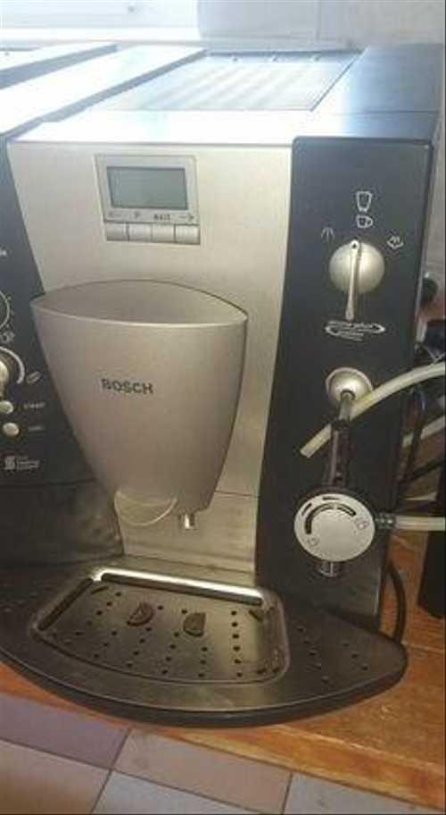 Кофемашина Bosch Denvenuto B60 автомат зерновая