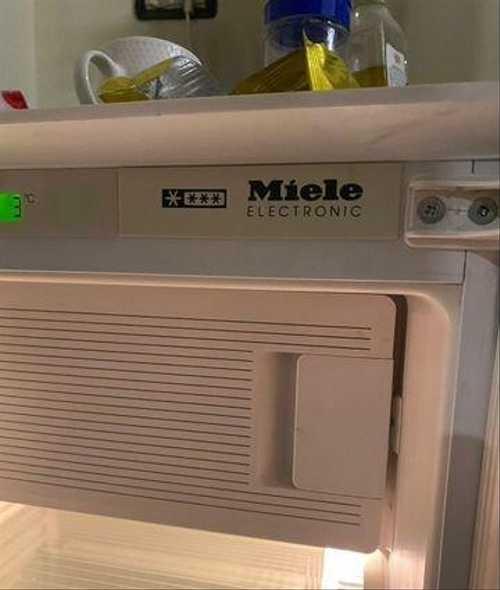 Встраиваемый холодильник Miele K303 i-6