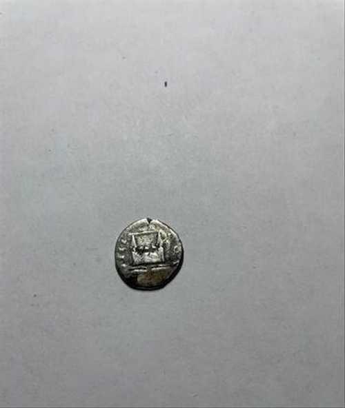 Монета римская империя