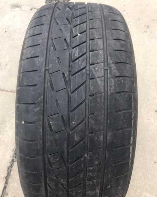 Одна шина GoodYear Excellence 255/45r20