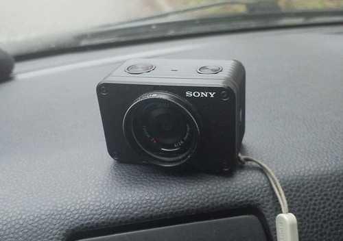 Sony DSC-RX0