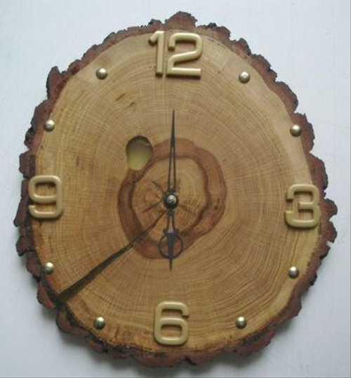 Часы из спила дерева (дуба)