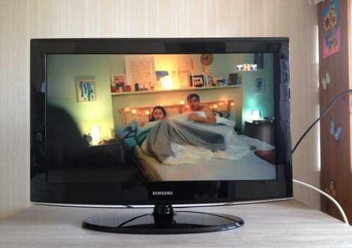 Телевизор 37 см. Телевизор Samsung le-32a451c1. Телевизор Samsung le-32a451c1 32". Самсунг 32 дюйма ЖК телевизоры. Телевизор самсунг ЖК le42c450.