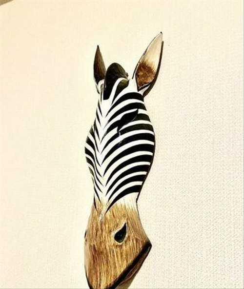 Интерьерная маска «зебра»