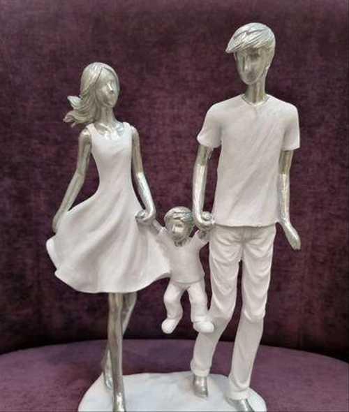 Скульптура Семья 25 см