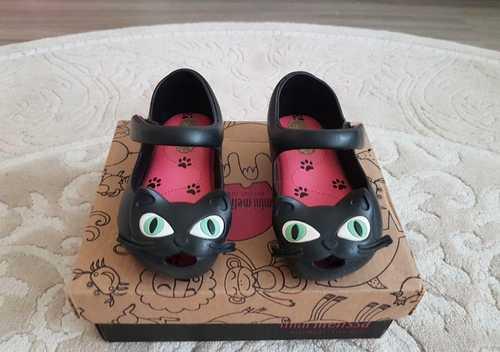 Туфли mini melissa