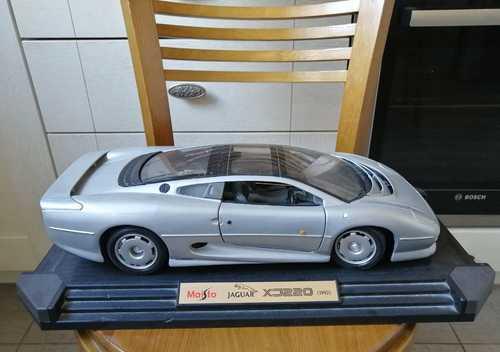 Maisto Jaguar XJ220 1992 (модель)