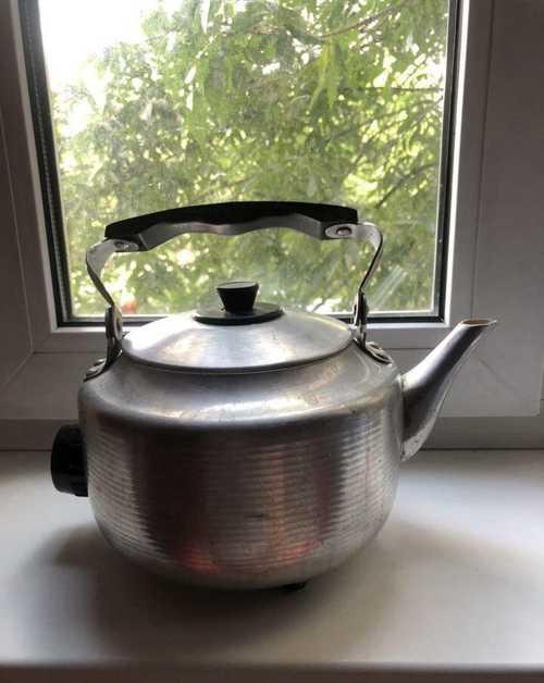 Электрический советский чайник эчт