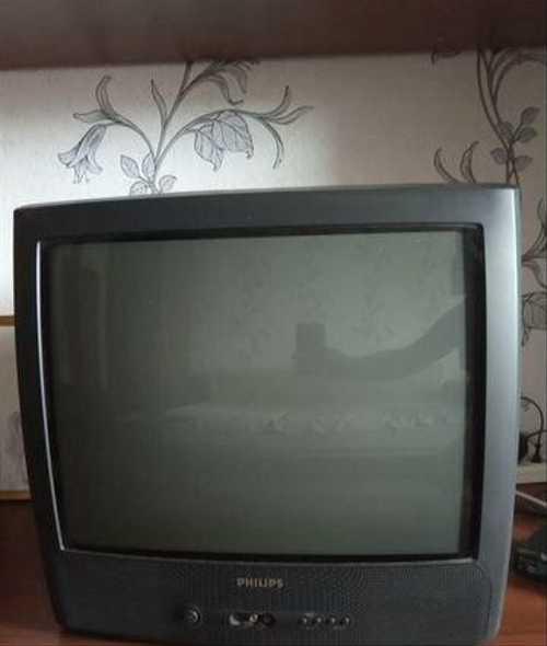 Телевизор Philips 21PT1654/58 с приставкой D-color