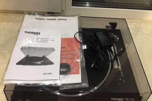 Виниловый проигрыватель thorens TD- 235