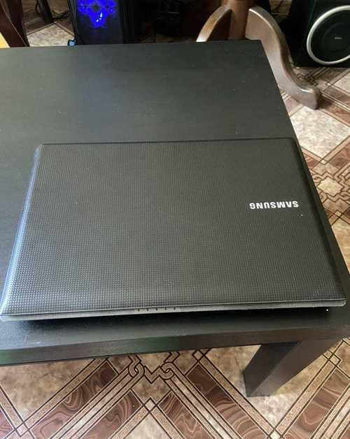 Ноутбук Samsung NP-R430