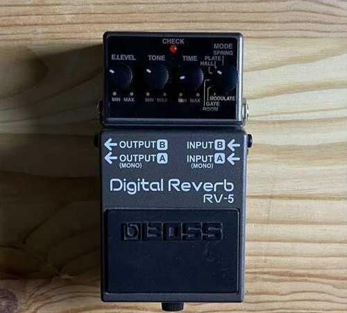 Педаль эффектов Boss reverb RV5