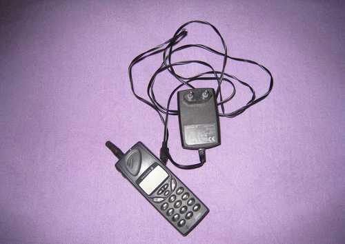 Мобильный телефон Ericsson S868