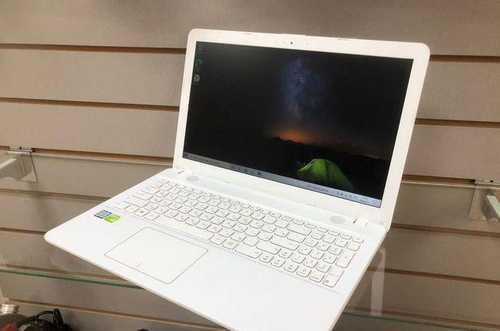 Ноутбук Asus R541U