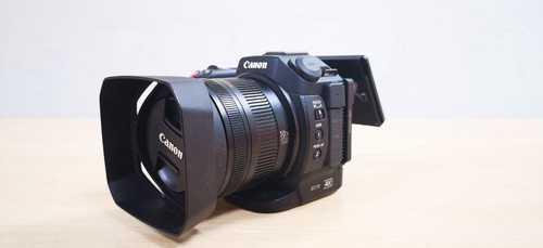 Видеокамера Canon XC15
