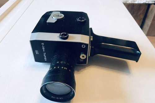 Продается видео камера на кассете Кварц 1*8c-2
