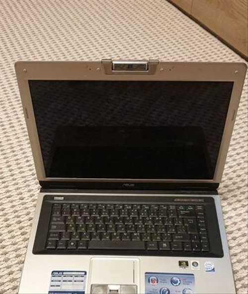 Ноутбук Asus C90S