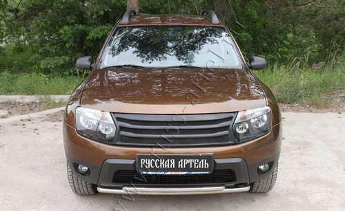 Решётка радиатора Вар1 черная сетка Renault Duster