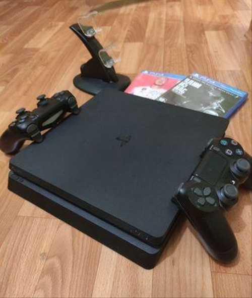 Sony Playstation 4 Slim 1TB + куча игр