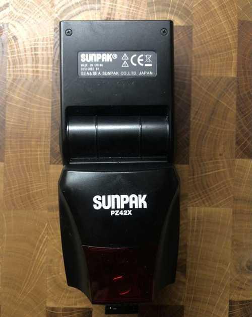 Вспышка камеры Sunpak PZ42X Canon