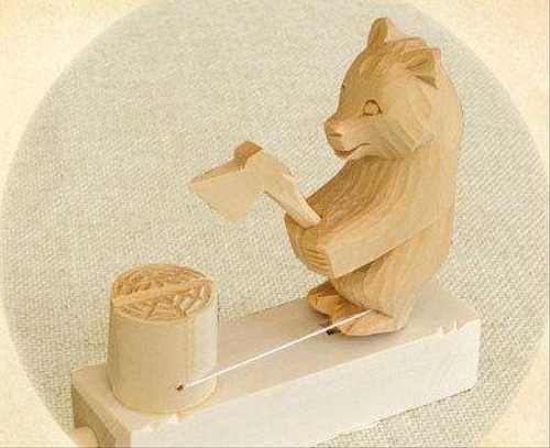Богородская игрушка 8023 "Медведь с топором"