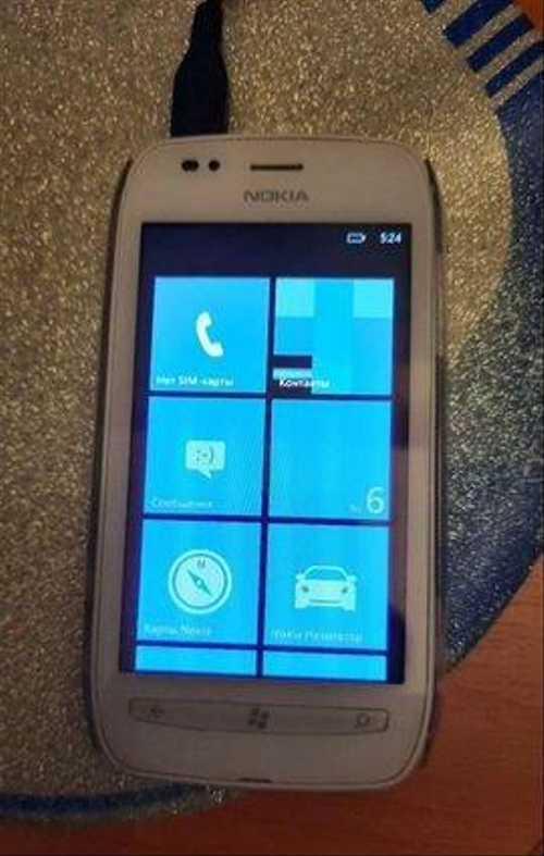 Телефон Nokia Lumia 710