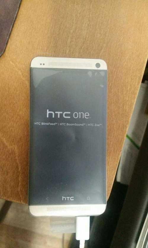 Телефон HTC one m7 Gold