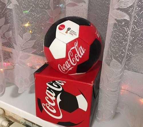 Мяч Coca-Cola