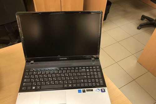 Ноутбук samsung NP300E5A