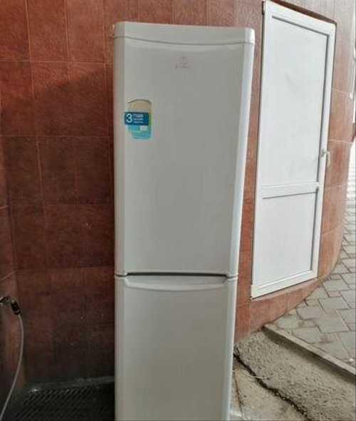 Холодильник Indesit BA 20.025 (1)