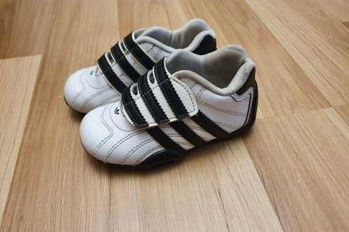 Детские кроссовки Adidas