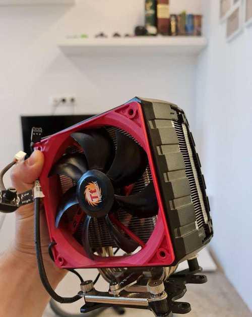 Кулер процеccорный Thermaltake Nic C5