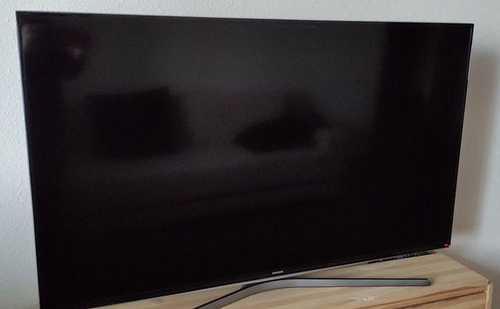 Телевизор samsung 50" UE50J6240AU