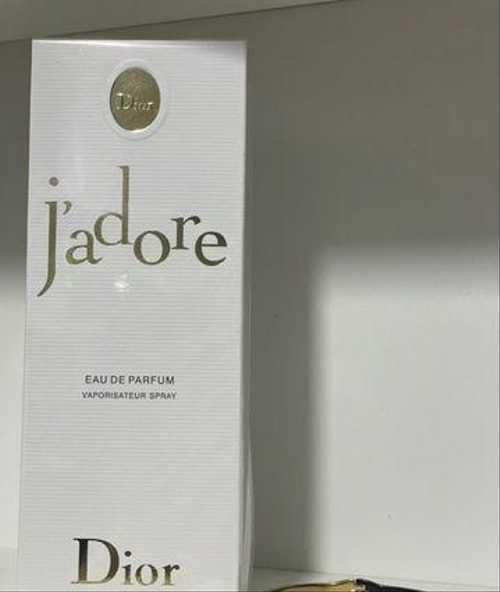 Парфюм J’adore Dior